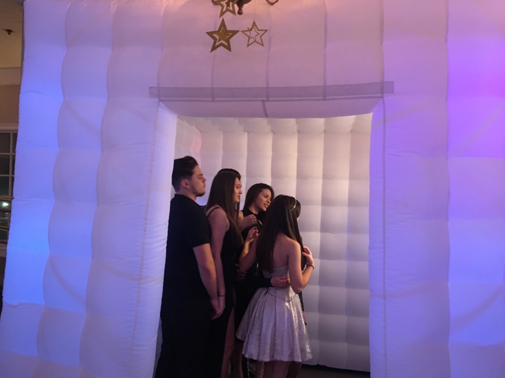 CoolCity DJ Service – Accommodating & Charming